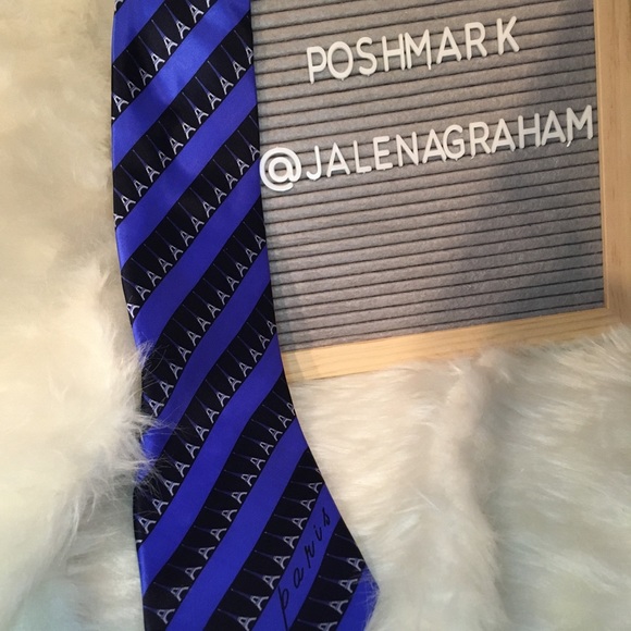 Robin Ruth | Accessories | Paris Tie Eiffel Tower Robin Ruth | Poshmark